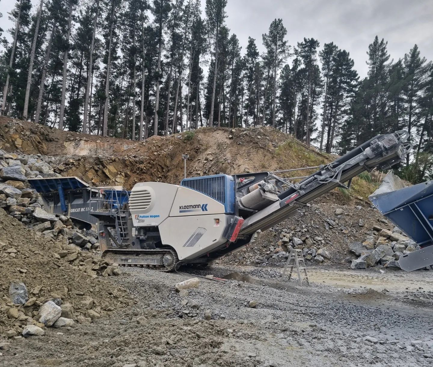 Quarry and Conveyor Plant Auto Greaser | LSL Lubrication Solution