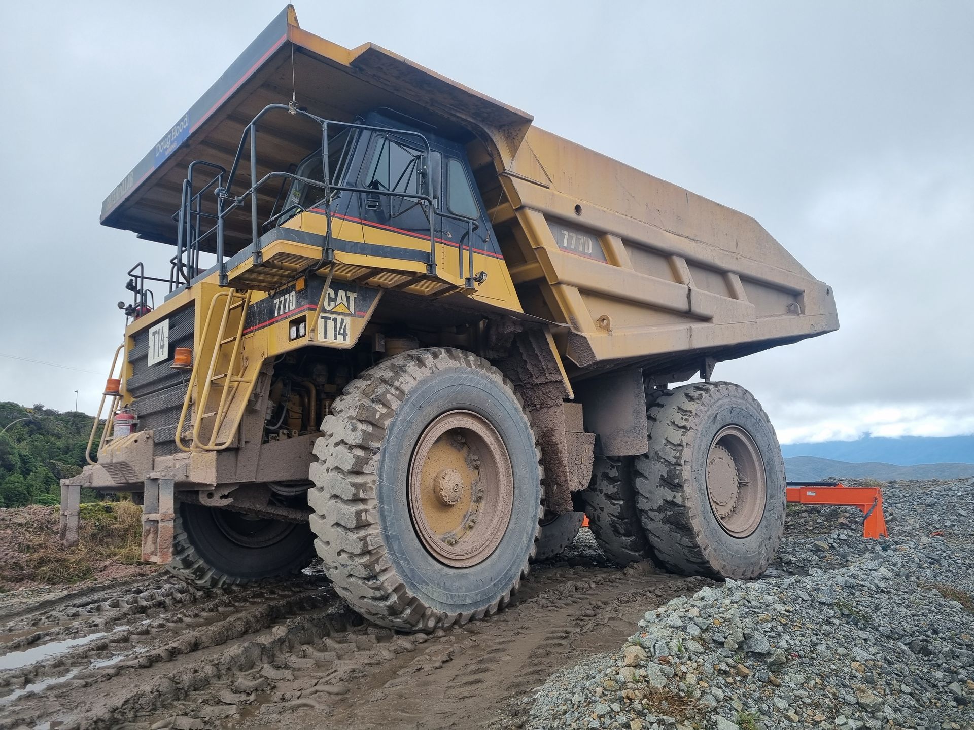 Mining Equipment Auto Greaser | LSL Lubrication Solutions