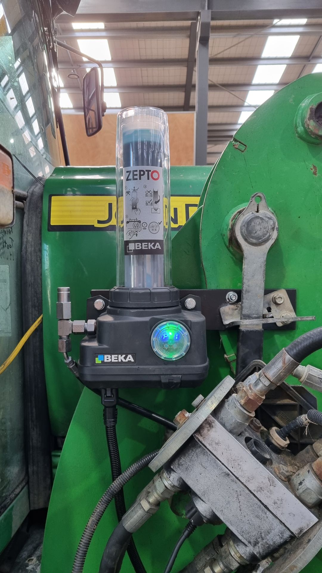 Groeneveld Twin Auto Greaser | LSL Lubrication Solutions